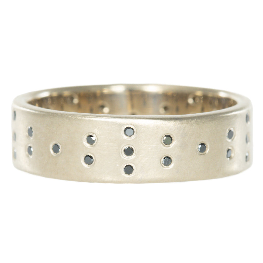 18kpw Black Diamond Geo Band – KMJ