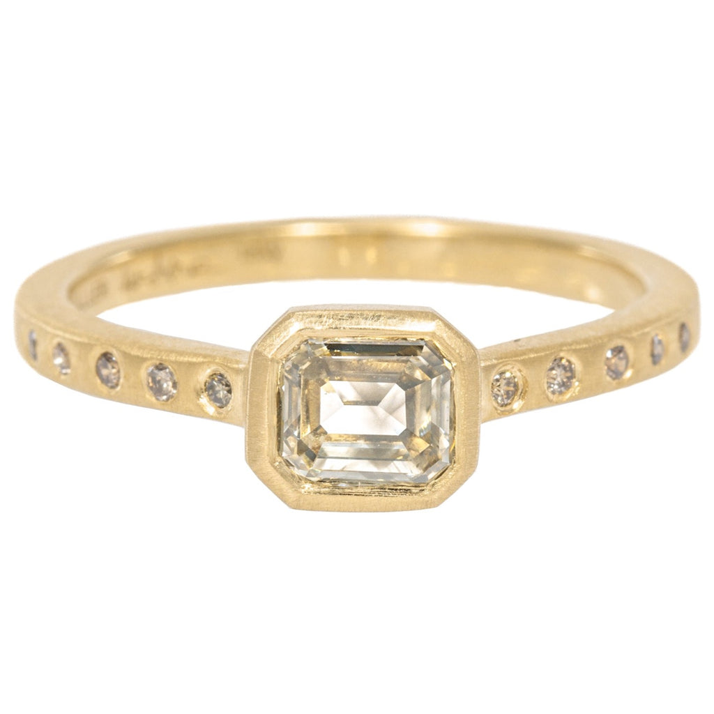 Green Emerald Cut Diamond Ring + Cognac Melee - 18ky + Diamonds – KMJ